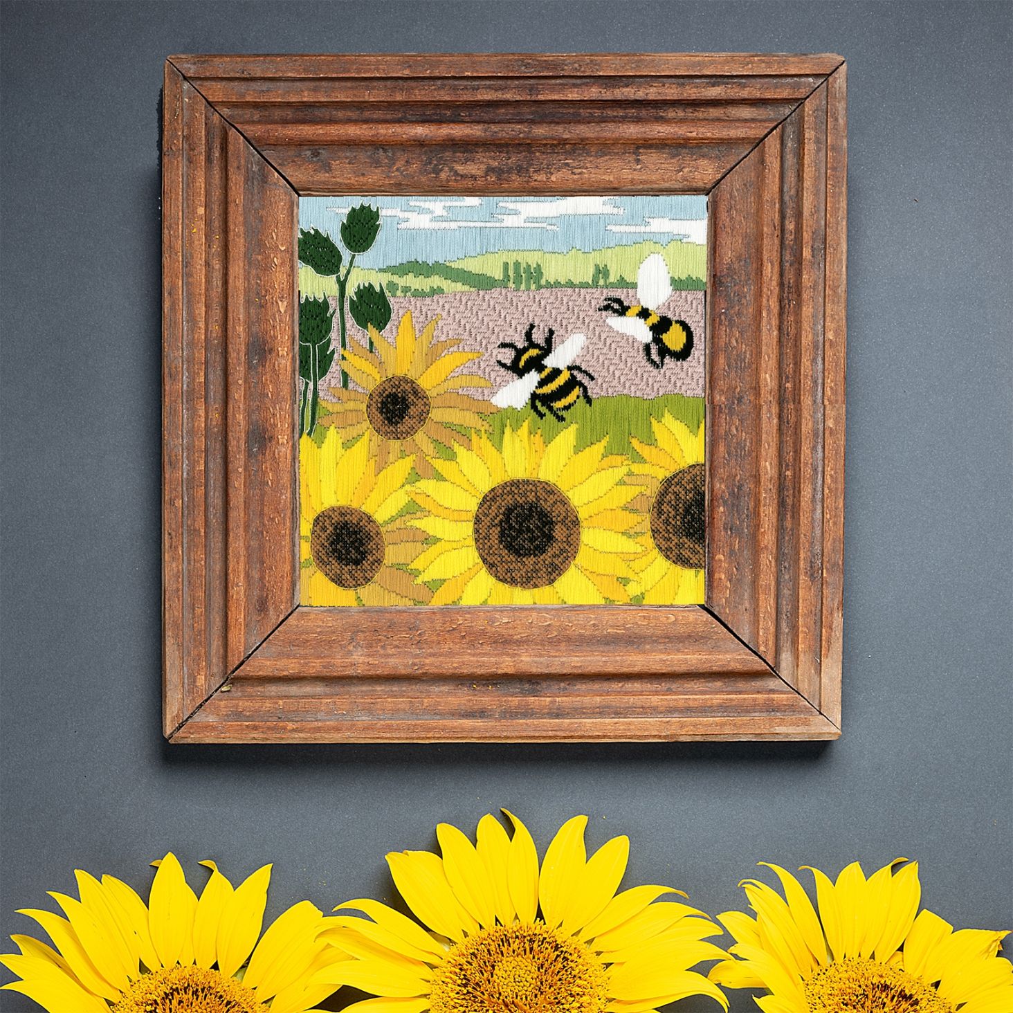 Silken Scenes - Sunflower Fields (Long Stitch) | Bothy Threads