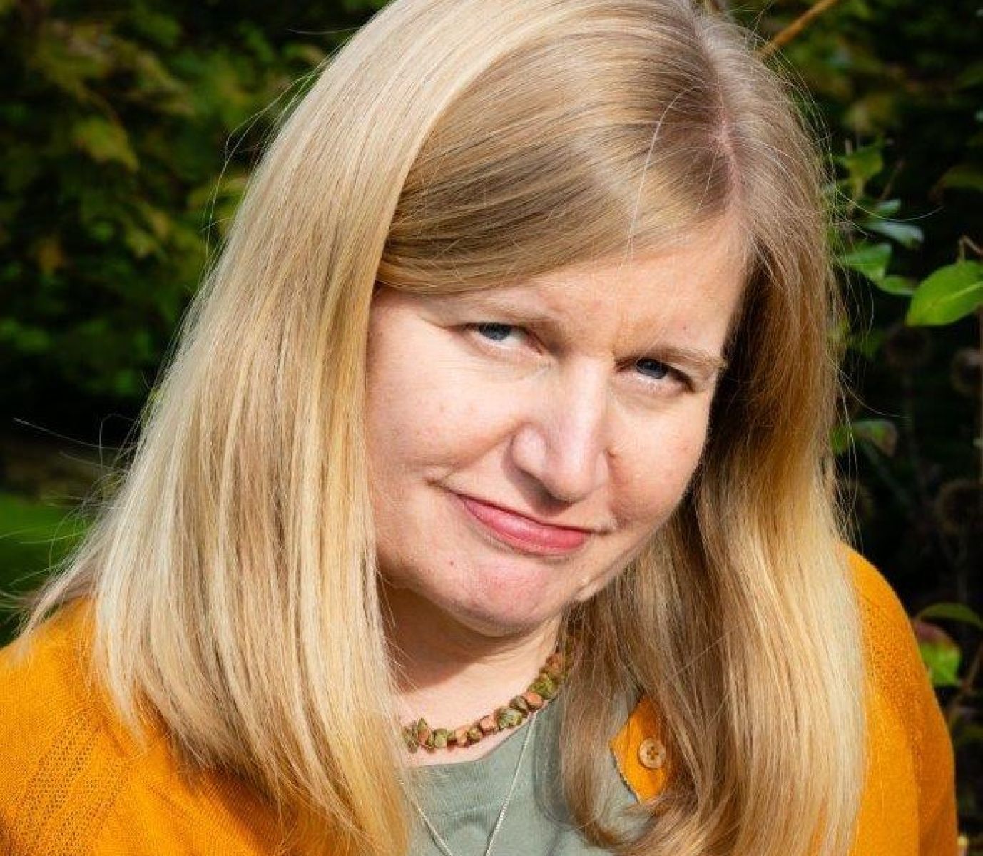 Victoria Whitlam | Bothy Threads